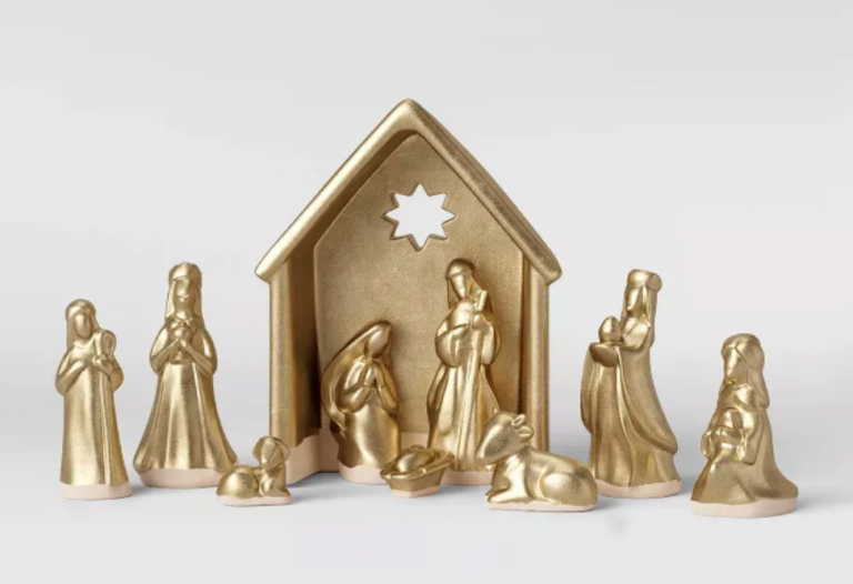 20+ Gorgeous and Modern Nativity Sets – The How To Mom