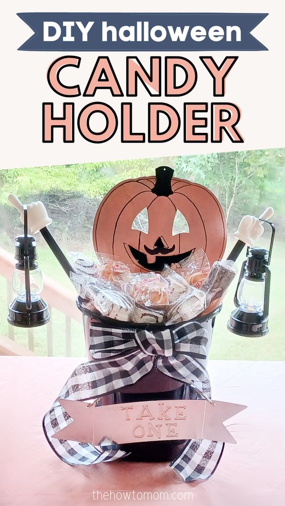 DIY Pumpkin Butler Halloween Candy Holder – The How To Mom