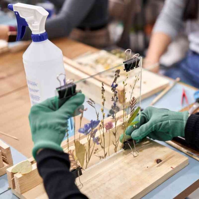 6 Crafts That Couples Can Do Together – The How To Mom