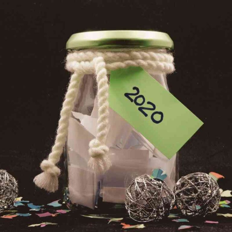 6 Crafts That Couples Can Do Together – The How To Mom