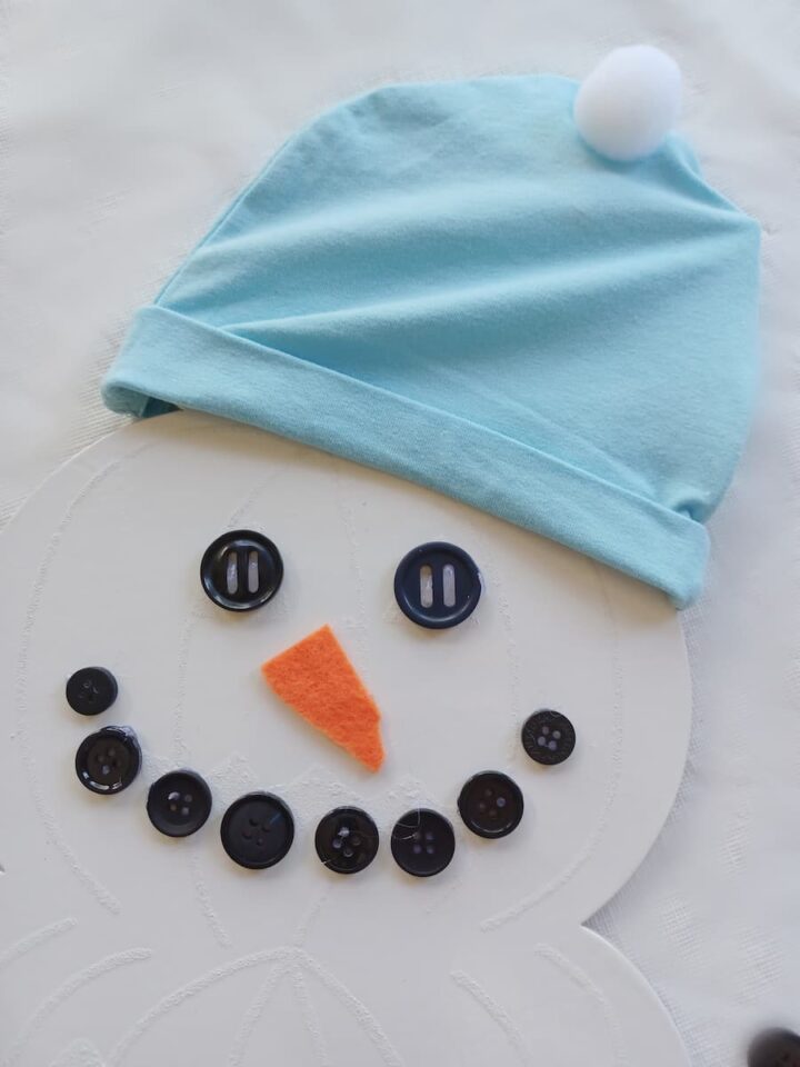 Recycled Holiday Winter Snowman Craft Project – The How To Mom