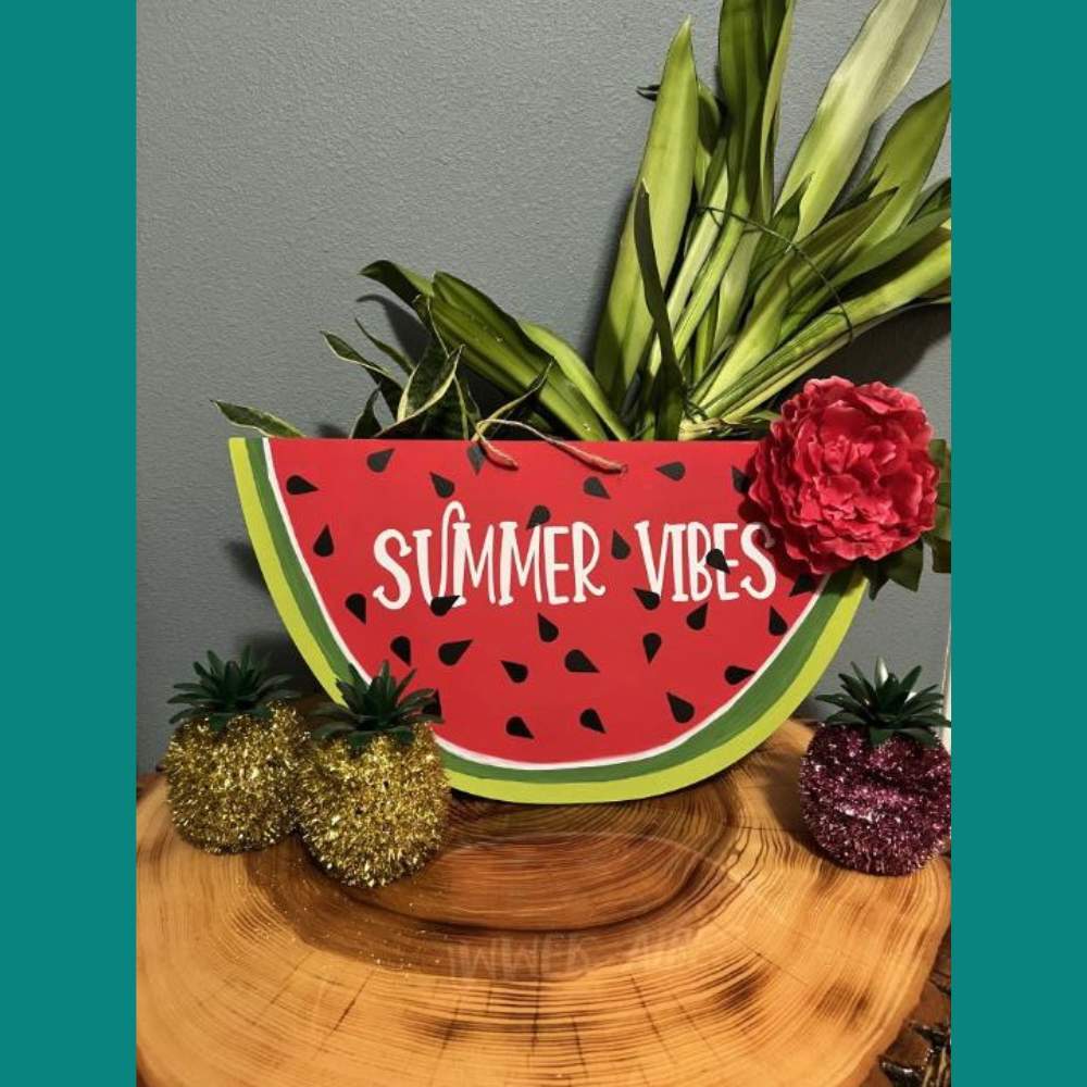 How To Make A Summertime Watermelon-Themed Wall Hanging – The How To Mom