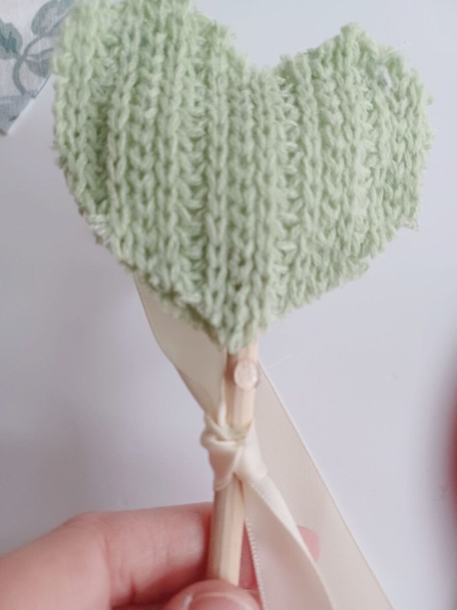Love Pops DIY Upcycle Craft Project (Fun and Simple!) – The How To Mom