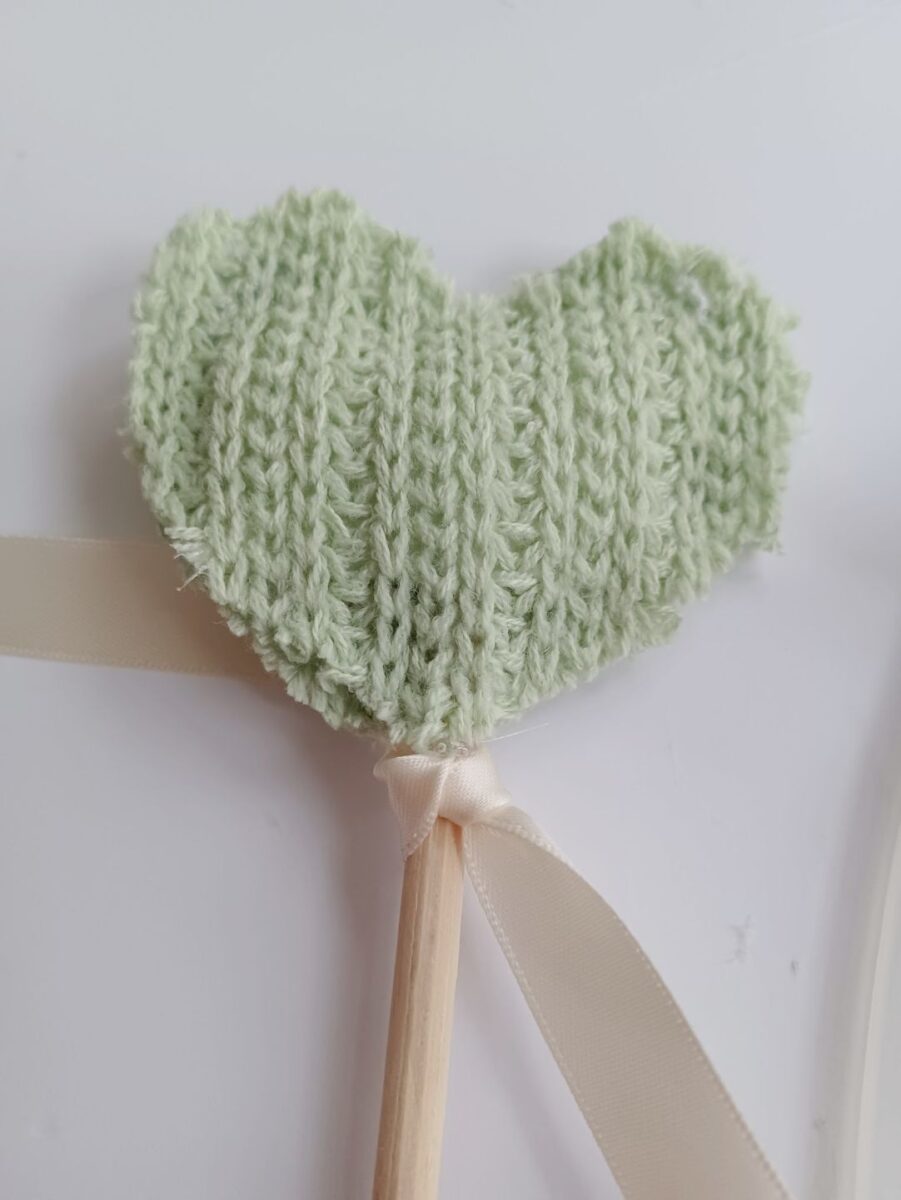 Love Pops DIY Upcycle Craft Project (Fun and Simple!) – The How To Mom