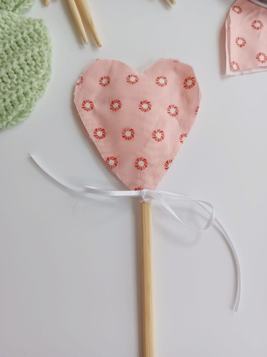 Love Pops DIY Upcycle Craft Project (Fun and Simple!) – The How To Mom