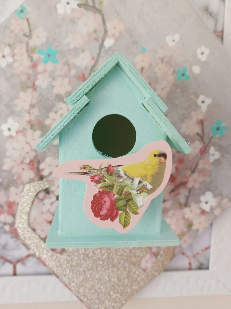 Teen Girls Room Decor (Upcycle Craft Project) – The How To Mom