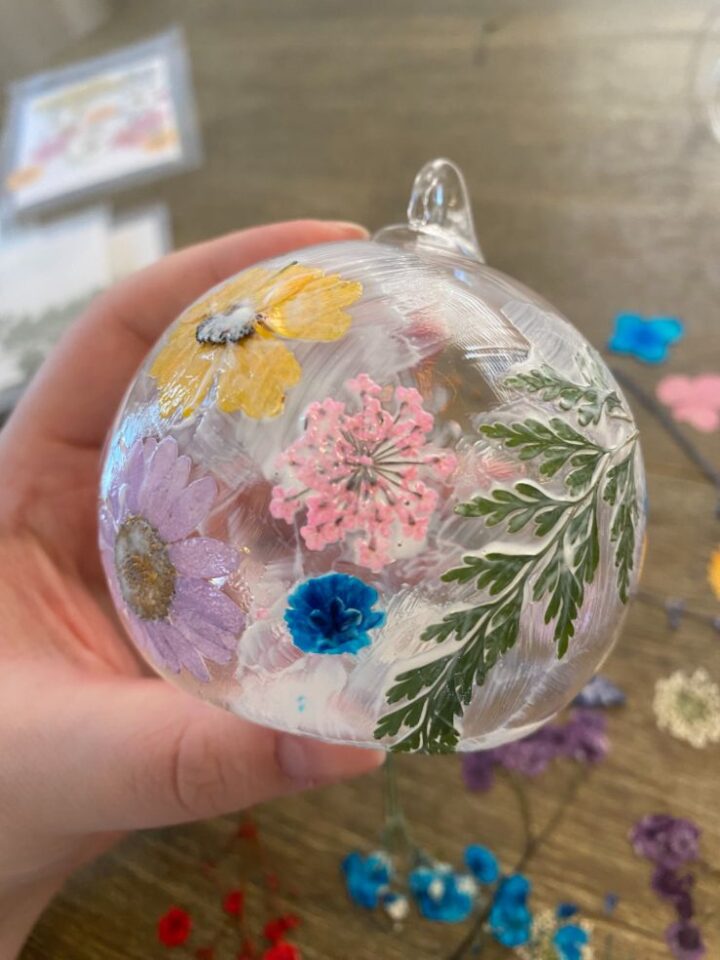 DIY Pressed Flower Globe – Step By Step Tutorial – The How To Mom